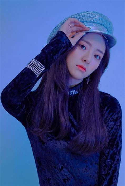 Kpop Thoughts A Guide To Itzy Yuna Wattpad