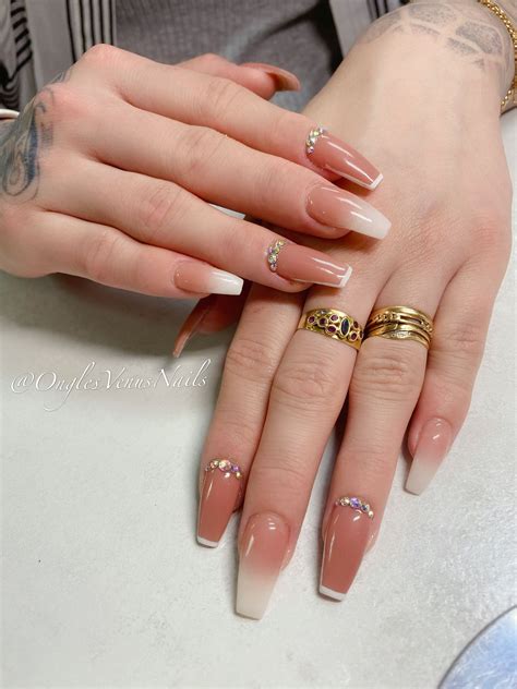 Pin En Nude Nail