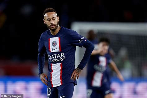 Psg Tell Neymar He Can Leave The Club This Summer