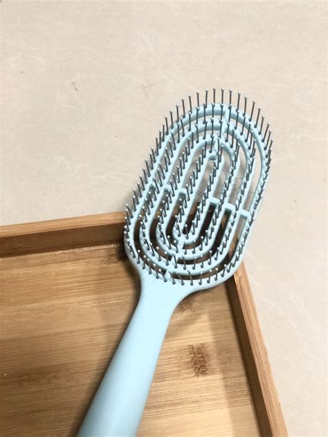 名创优品梳子怎么样好用吗 名创优品立式长柄气垫梳 轻松梳头无惧烦恼 什么值得买
