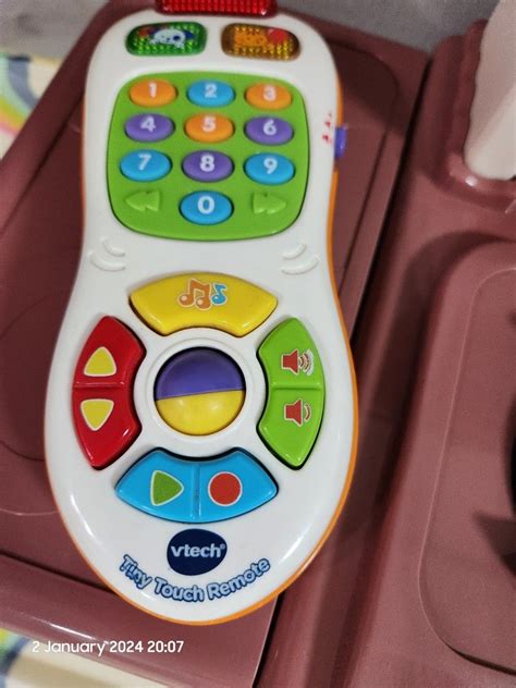 VTech Interactive Educative Baby 150303 Tiny Touch Remote