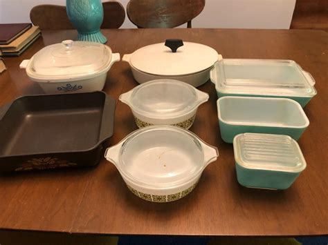 Vintage Pyrex And Ovenware