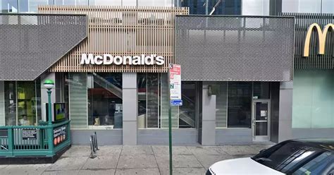 Disturbing Video Shows Man ‘menacing Customers At New York Mcdonalds