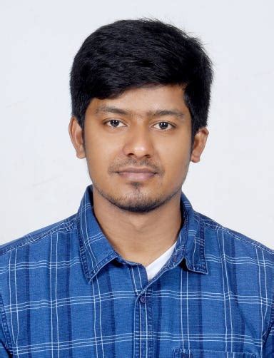 Gugan Manoharan Medium
