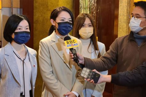 高虹安唱五月天歌曲宣傳反詐遭疑侵權 新竹市警局：已獲得授權 風傳媒