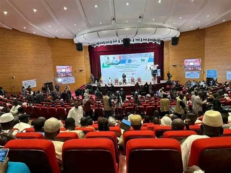 Dialogue Inter Maliens Le Long Chemin Vers La Paix Et La