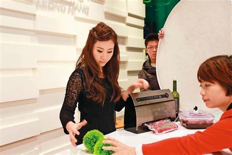 元祖少奶安晨妤嫁豪門13年「沒拿過夫家一毛錢」！ 19歲當ceo：年賺18億 Ettoday星光雲 Ettoday新聞雲
