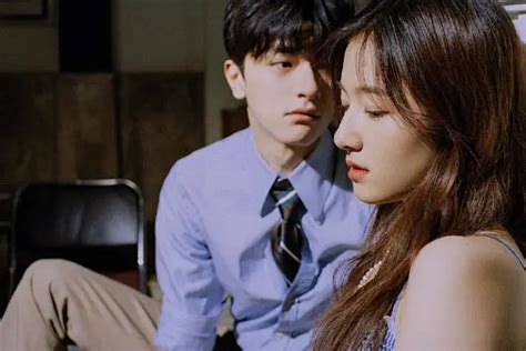 林一 ️李兰迪 王安宇 ️周也 新生代们太养眼了！！ 花瓣网