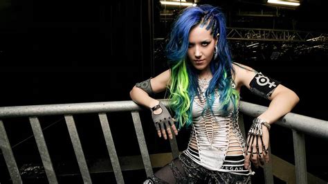 Arch Enemy Alissa White Gluz S Guide To Life Louder