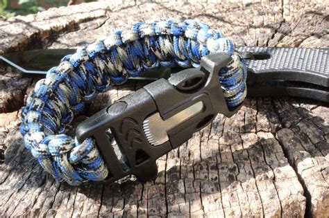 Pin By Honza M On Paracord Survival Bracelet By Mertlin Paracord