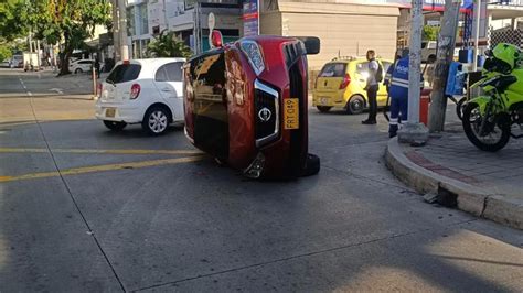 Aparatoso Accidente En El Centro De Barranquilla Dejo Varios Heridos