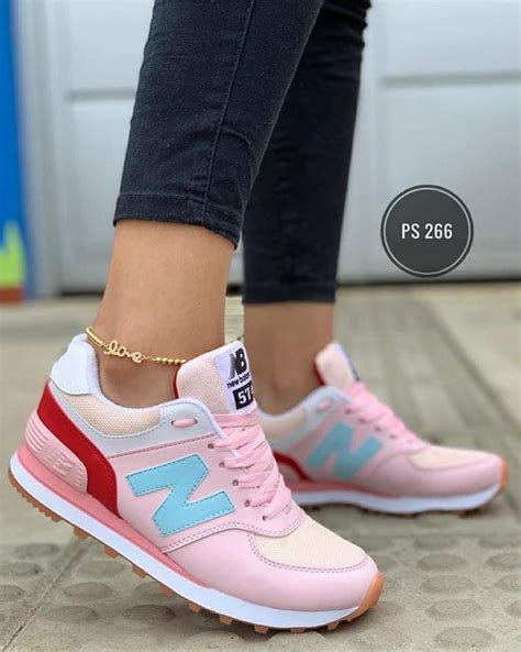 Pin By Karissa Koeppl On Sneakers Nike Sneakers Women Sneakers