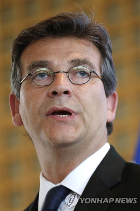 올랑드에 반기 들다 물러난 佛 남녀장관 열애설 연합뉴스