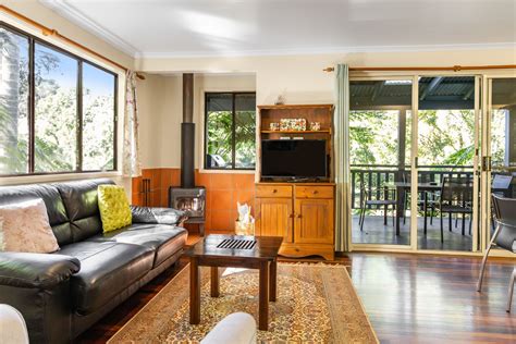 Accommodation Montville Country Cabins