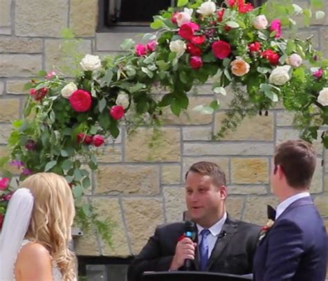 Creating Awesome Wedding Officiant Speech To Try Right Now