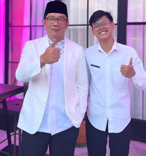 Ridwan Kamil Akhirnya Bertemu Guru Husein Yang Adukan Pungli Janji
