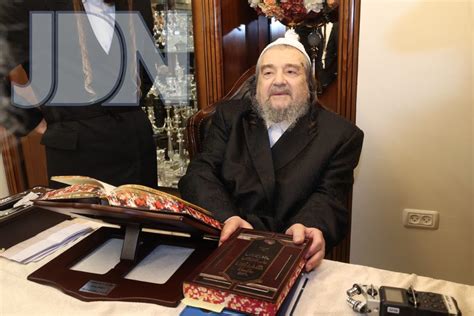 מנהלי כולל תרביצא עלו לביקור במעון קדשו של הגהצ רבי יעקב מאיר שכטר Jdn