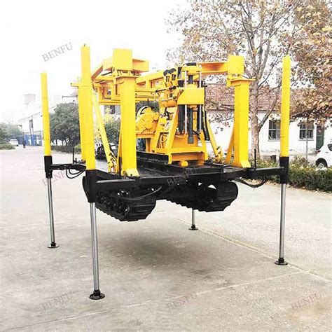 Benfu Drilling Rig China Crawler Hydraulic Machine 200m Rotary Water