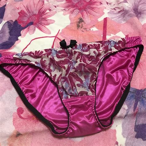 【新品】 J42 Aimmerfeel つるつる生地 ロリ系 ショーツ 下着 パンティ タンス整理品 レディース 女性 女性下着 パンツ 難