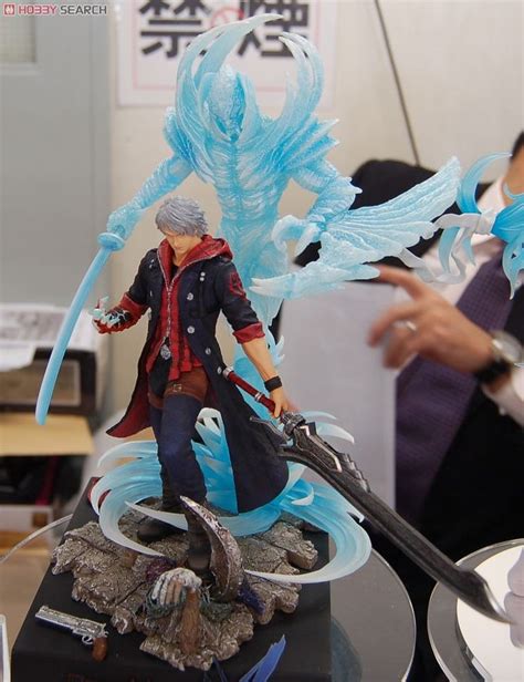 Majin Devil Trigger Nero Collectables