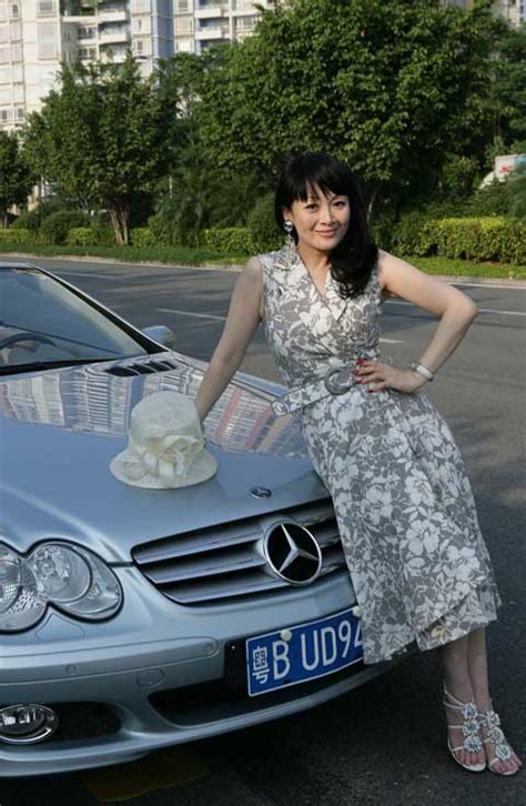 美女主播郑沛芳自爆难忍受潜规则曾自杀 图 搜狐娱乐