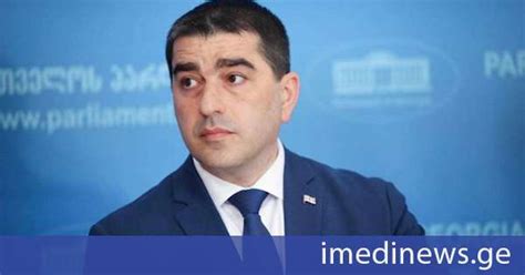 შალვა პაპუაშვილი 30 წლის წინ რუსთაველზე ხალხი იკრიბებოდა იმისთვის რომ