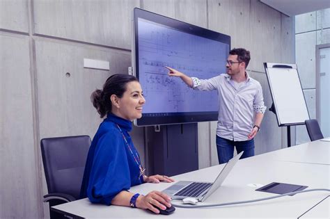 Elektrotechniek Bij Het Rvb Zorgen Dat De Technische Systemen Voor Het