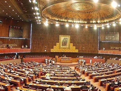 پی ٹی آئی کے گرفتار 10 ارکان پروڈکشن آرڈرز پر قومی اسمبلی اجلاس میں