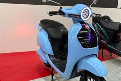 Hero लेकर आ रहा अपना सबसे प्रीमियम Electric Scooter फीचर्स
