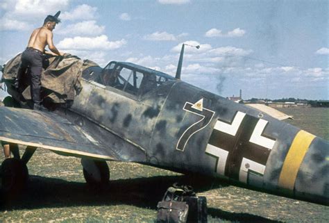 Messerschmitt Bf 109E In Color Grafiq