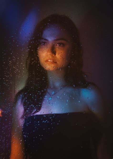 Introducing Promising New Irish Songwriter Saige Unrecorded