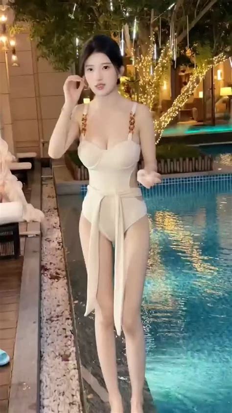 Nguyen Phùòng Nguyenphuong5 • Instagram Photos And Videos