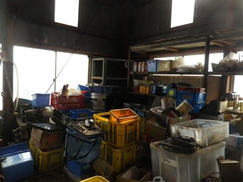 自宅兼工場の閉鎖に伴う不用品片付け｜埼玉県坂戸市にて残置物の撤去作業 移転・廃業・閉鎖に伴う廃棄物・残置物の不用品片付け業者「松竹」