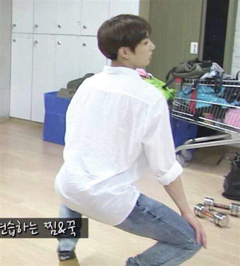 PENSARAM QUE EU NÃO IA REBOLAR MINHA RABA HOJE Kpop Amino