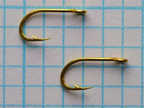 Mustad Hooks 9568 B Garren Wood