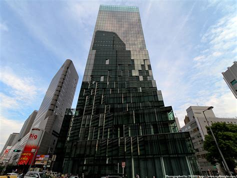 大阪富国生命ビル 大阪 at Night 大阪の夜景 Osaka at Night