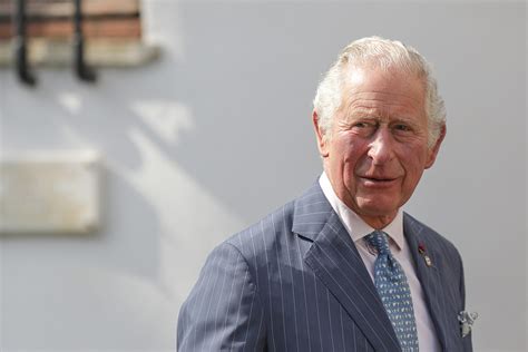Charles Al III lea Noul Rege Al Marii Britanii Pașii Până La