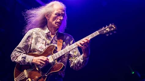 Yes Steve Howe Responds To Lawsuit Over Song ‘dare To Know 97 1fm