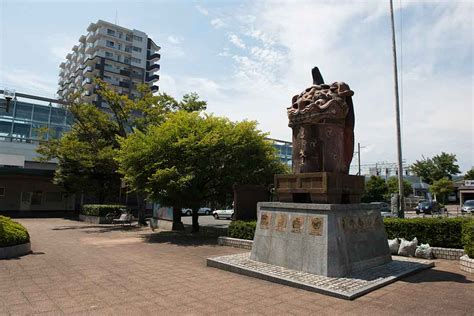 狭い街なかを大迫力で駆け抜けていく唐津くんち／佐賀バルーンフェスタand唐津くんちを楽しむ欲張り旅【後編】｜九州への旅行や観光情報は九州旅ネット