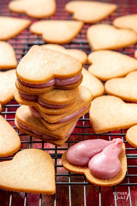 Valentijnskoekjes Recept Zelf Hartjeskoekjes Maken Rutger Bakt