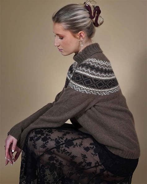 Sirid Faroese Sweater Colorful Yoke Önling No 2 Knitting Kit