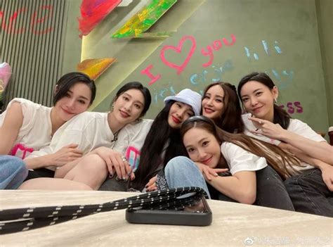 From Left Zhu Jiejing Zhang Li Wang Zixuan Zhang Xinyi Kelly Yu