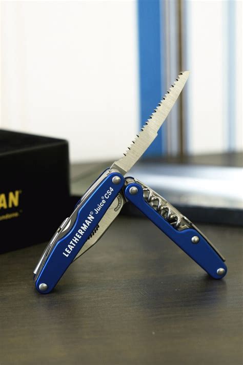 Мультиинструмент Leatherman Juice CS4