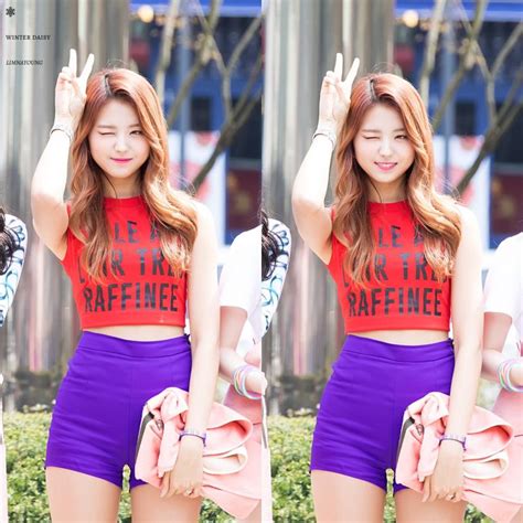 임나영 팬미팅 몸매 후방주의 짤티비 Jjtvkr