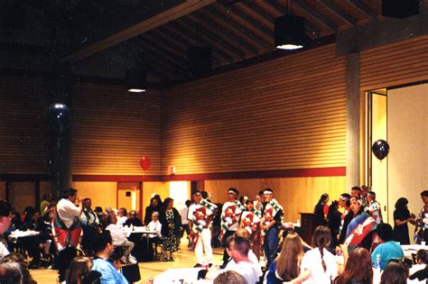 Squamish Nation Totem Hall Hlynsky And Davis Architects Inc
