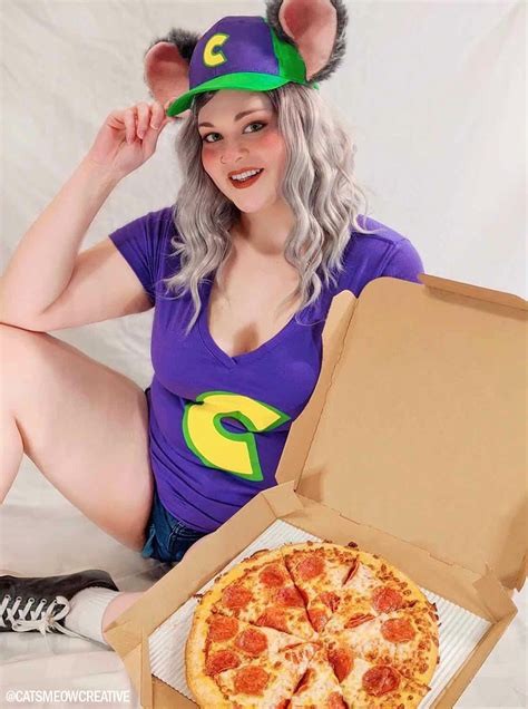 Plus Size Cosplayers Find Confidence In Cosplaying Popverse