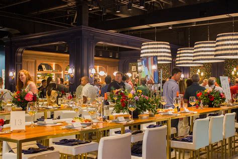 Corporate And Networking Event Space Aande District Miami