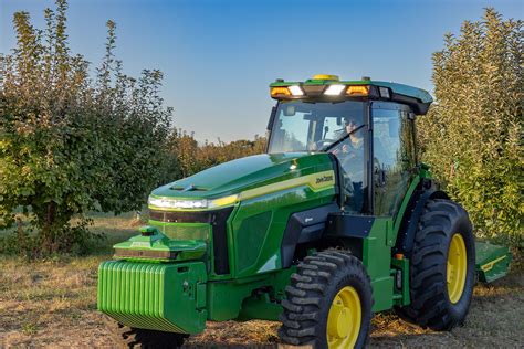 John Deere Unveils Electric Tractor At CES 2025