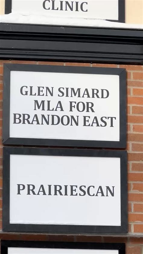 Glen Simard Glenesimard • Instagram Photos And Videos