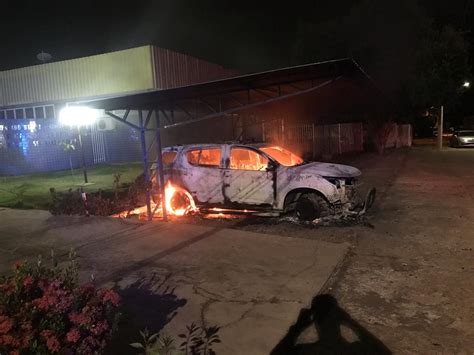 Adolescentes São Suspeitos De Incendiar Viatura Da Polícia Depois De